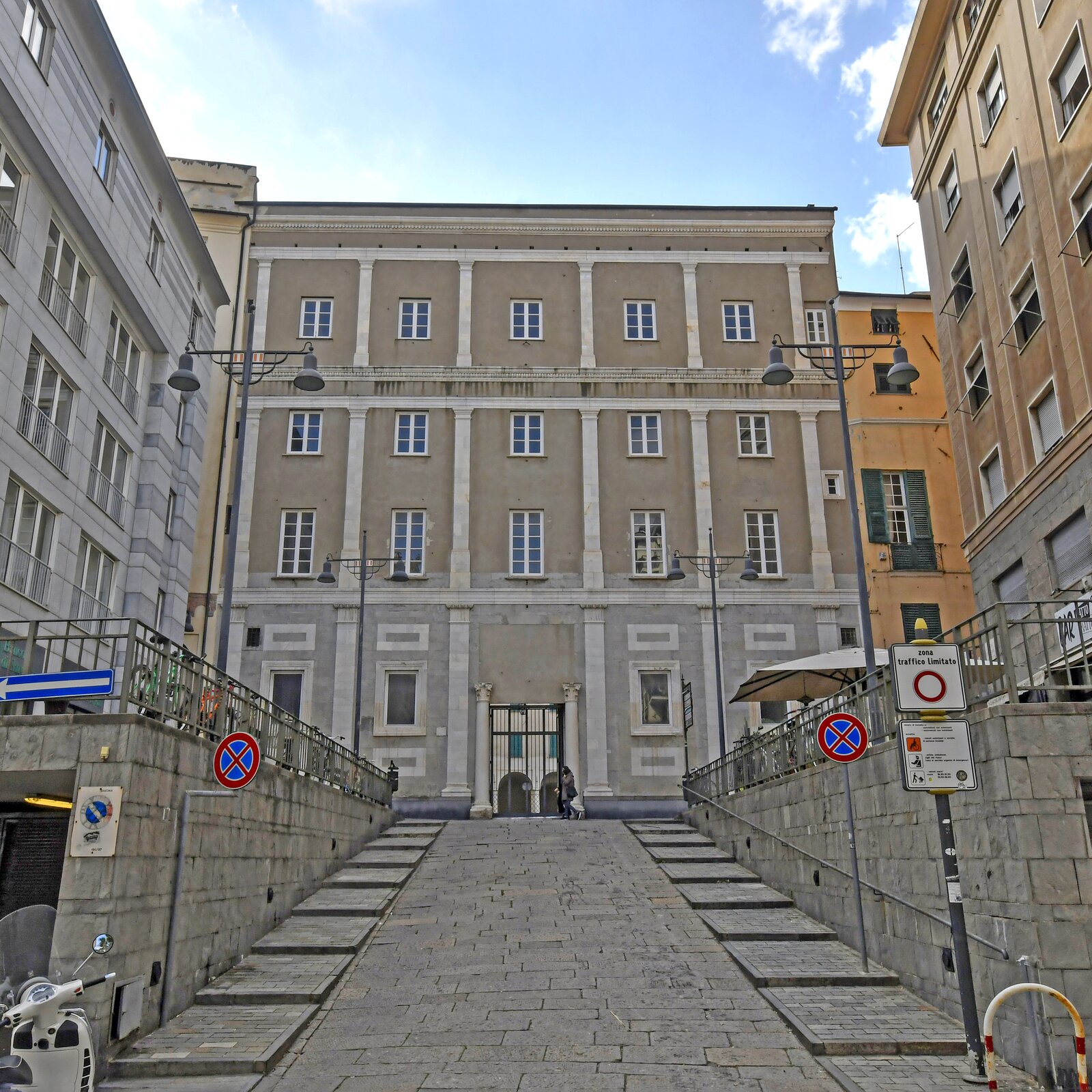 Centro storico di Savona e Darsena
